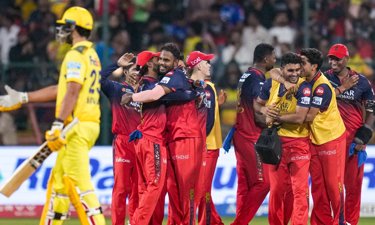 IPL 2025: Yash Dayal denies Dhoni and CSK again in last-over thriller ...